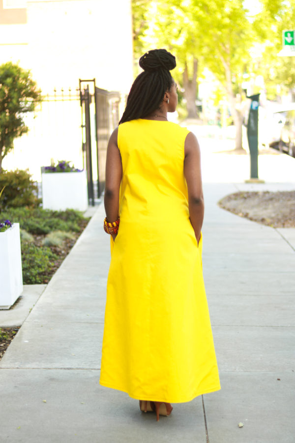 DIY Sleeveless Duster with a Lining and Fabric Review - Montoya Mayo